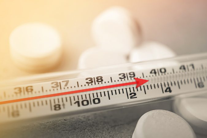 Febre: causas e quando procurar um médico | Nav Dasa