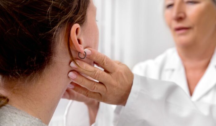 Faringite: o que é, tipos, sintomas e tratamento | Blog Nav Dasa