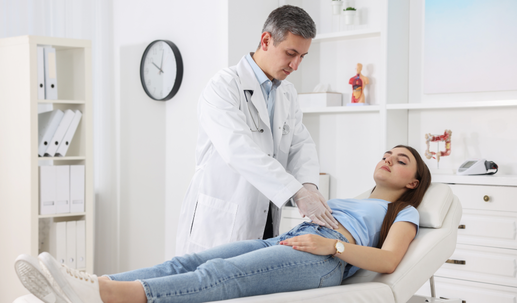 Distensão abdominal: o que é, causas, exames e tratamentos