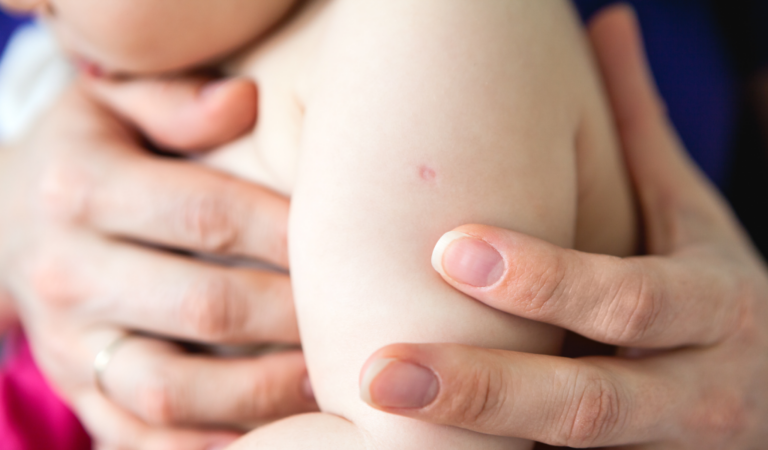 Vacinação para bebês: conheça o cronograma indicado e a importância